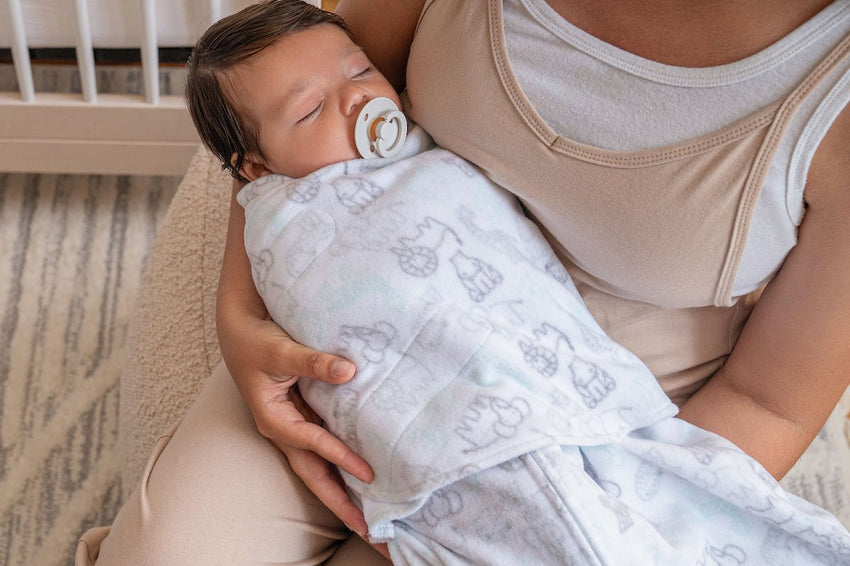 Can Babies Sleep with Pacifiers? Benefits, Risks & Safety Tips | HALO