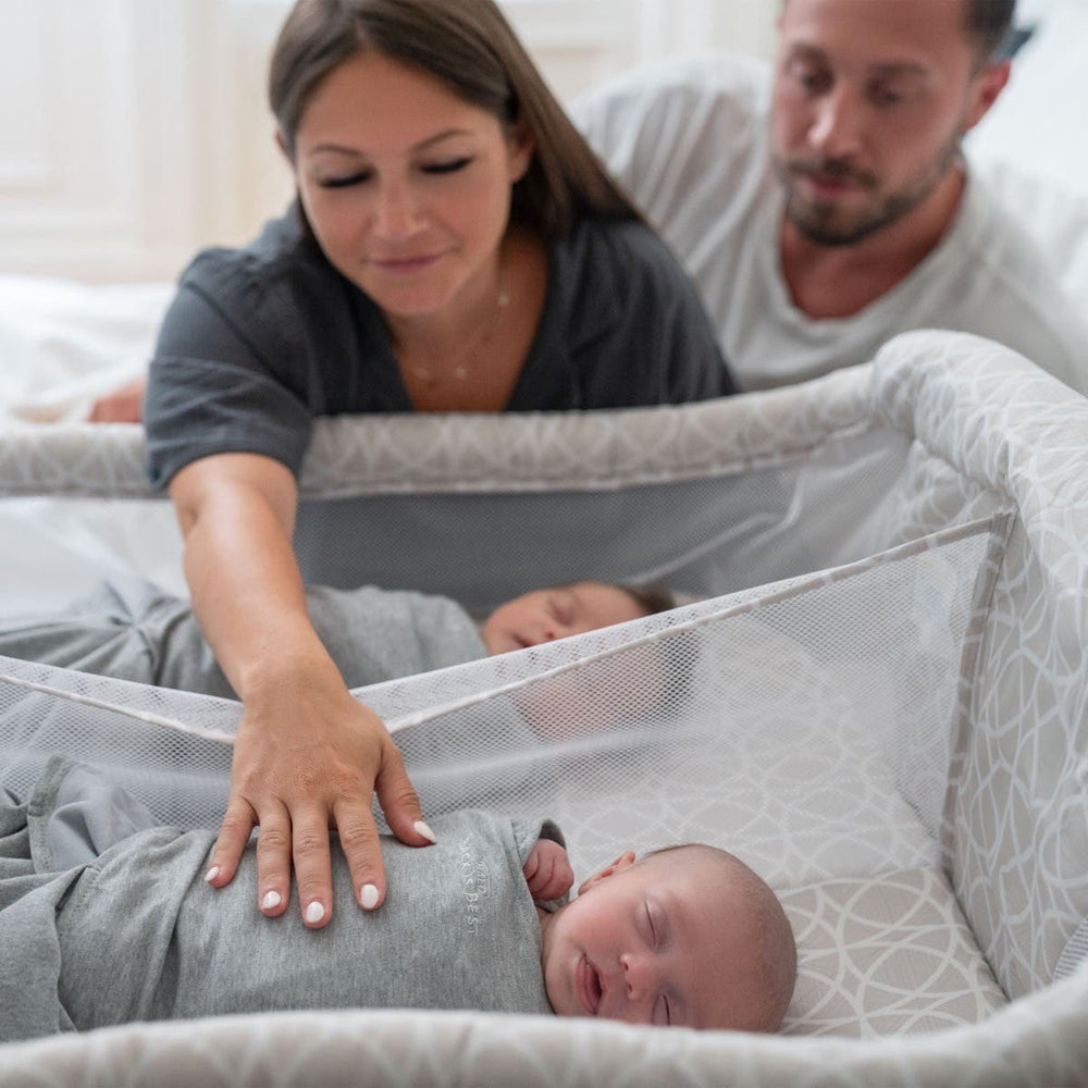 Bassinet Safety: Age, Weight Limits & More | HALO