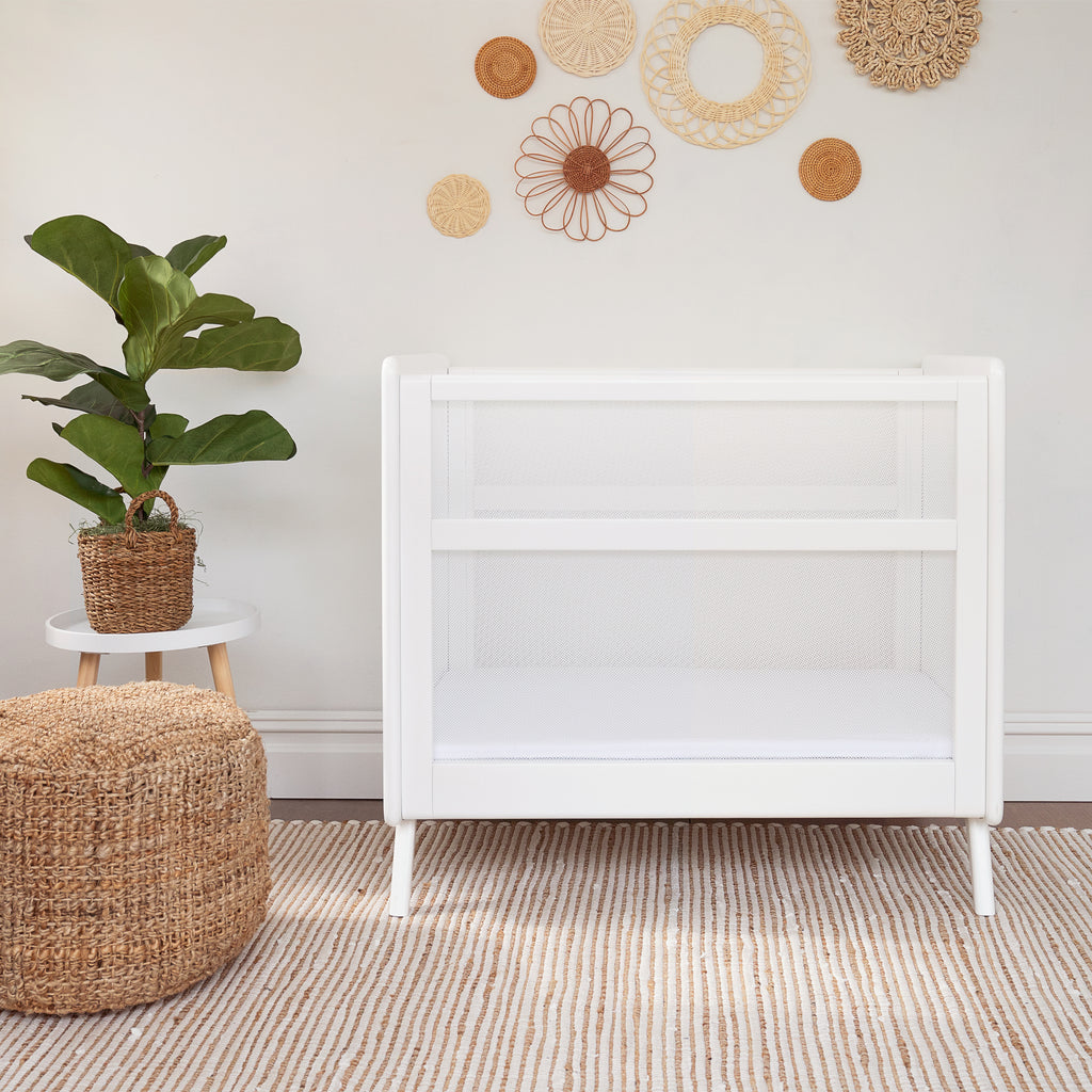 White Wood Baby Mini Crib with Mesh Walls | HALO
